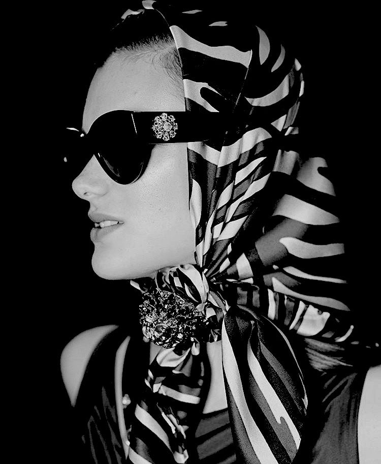 Versace – G-DETAILS